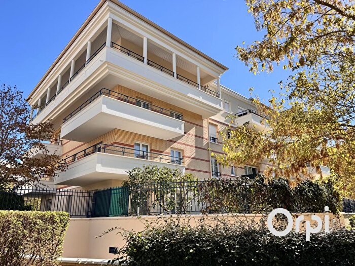 Élancourt, Clé Saint-Pierre, Pissaloup, La Revanche - Appartement 2 pièces à vendre