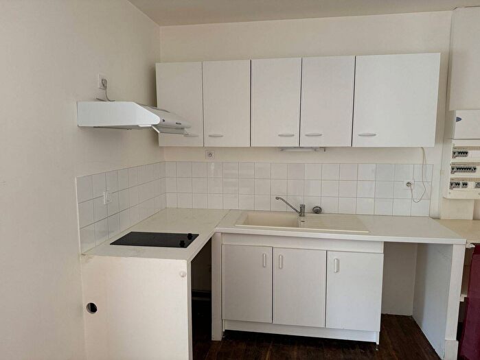 Appartement 2 pièces à Fère-en-Tardenois, à louer