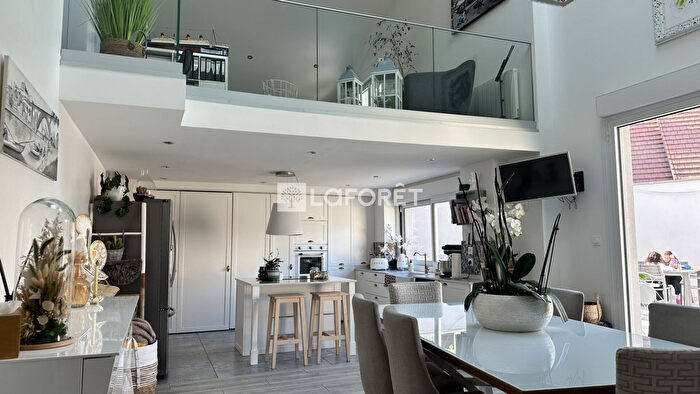 Maison à vendre - Champigny-sur-Marne, Le Bois lAbbe, Coeuilly - 6 pièces - 3 chambres