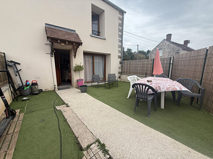 Maison 4 pièces à vendre à Ville-Saint-Jacques