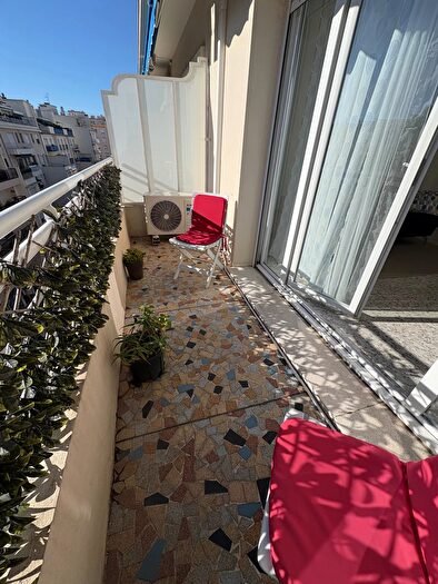 Appartement à vendre - Antibes, Coeur de ville - 2 pièces - 1 chambre