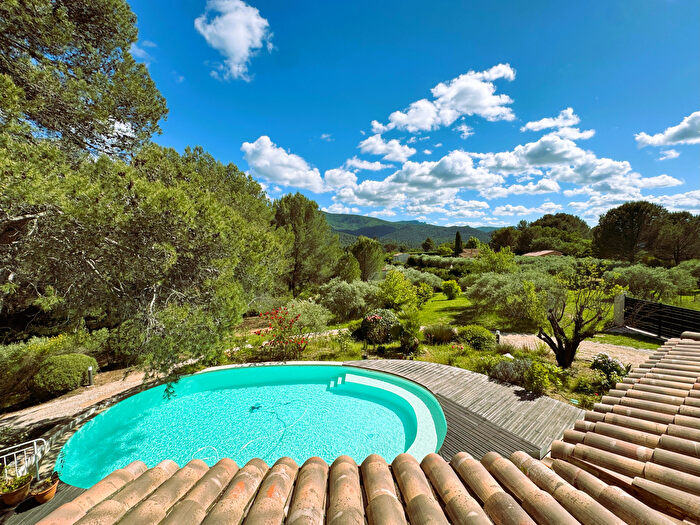 Saint-Zacharie - Maison 8 pièces à vendre