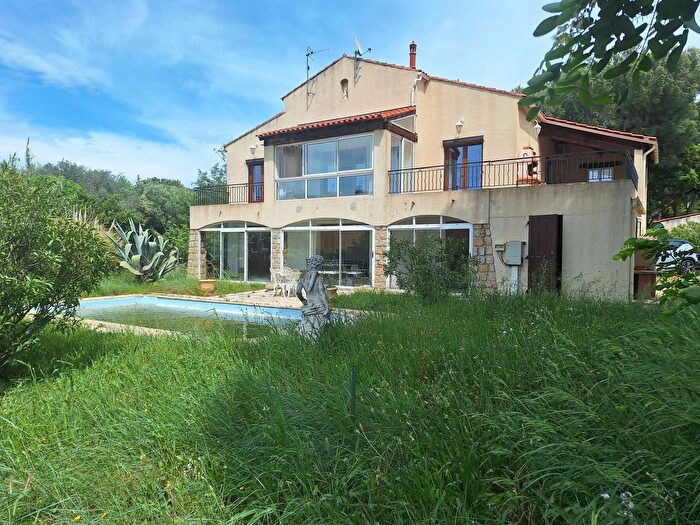 Maison à vendre - Six-Fours-les-Plages, Les Lones, Bucarin, Fort, Les Playes - 6 pièces - 5 chambres