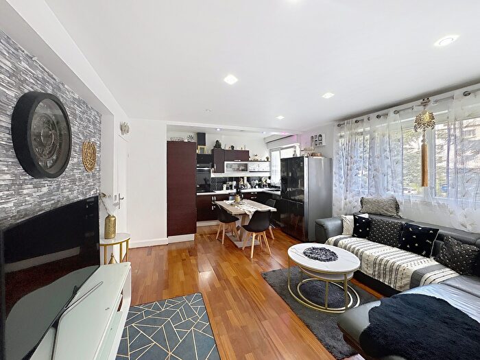 Appartement à vendre - Fresnes, Charcot, Zola - 4 pièces - 3 chambres