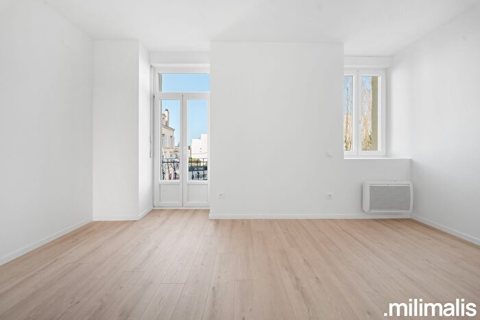 Appartement à louer - Montigny-lès-Metz, Centre-ville, Botanique - 2 pièces - 1 chambre