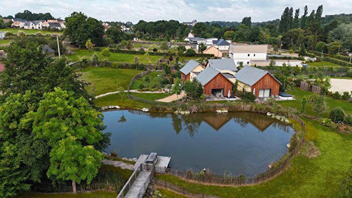 Maison à vendre - Solesmes - 16 pièces - 10 chambres
