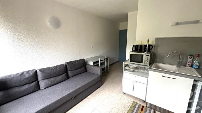 Appartement à louer - Orléans, La Madeleine, Saint-Laurent - 1 pièce