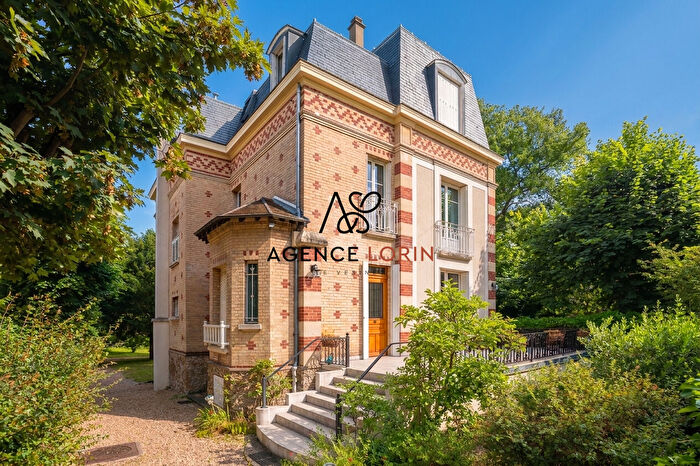 Le Vésinet, Coeur de Ville : Maison 8 pièces à vendre