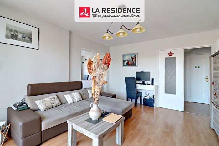 Appartement à vendre - Verneuil-sur-Seine, Les Clairières, Les Renardières - 3 pièces - 2 chambres