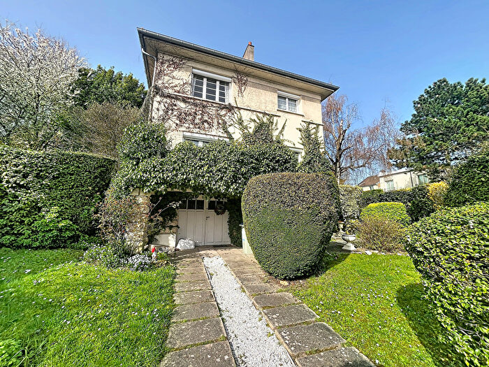 Maison à vendre - Fontenay-aux-Roses, Ormeaux, Renards - 6 pièces - 3 chambres