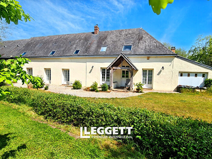 Maison à vendre - Châtillon-sur-Colmont - 5 pièces - 4 chambres