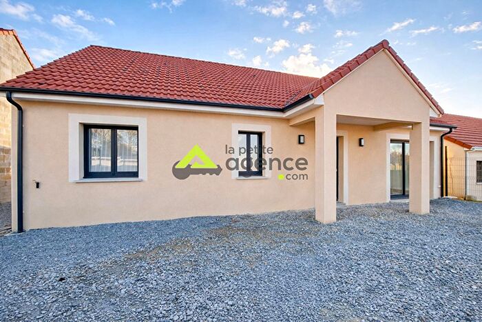 Maison à vendre - Saint-Fiel - 4 pièces - 3 chambres