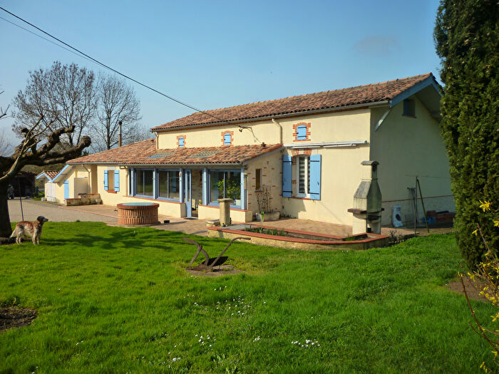 Maison à vendre - Villeneuve-sur-Lot, Zone rurale Nord - 6 pièces - 3 chambres