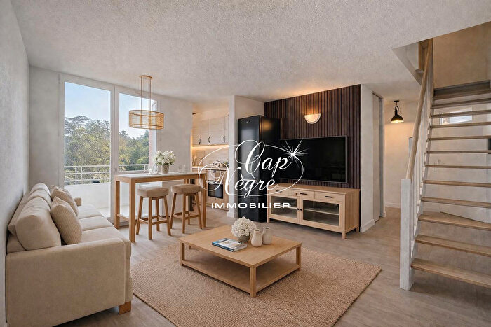 Le Lavandou, Cavalière, Layet, Pramousquier : Appartement 4 pièces à vendre
