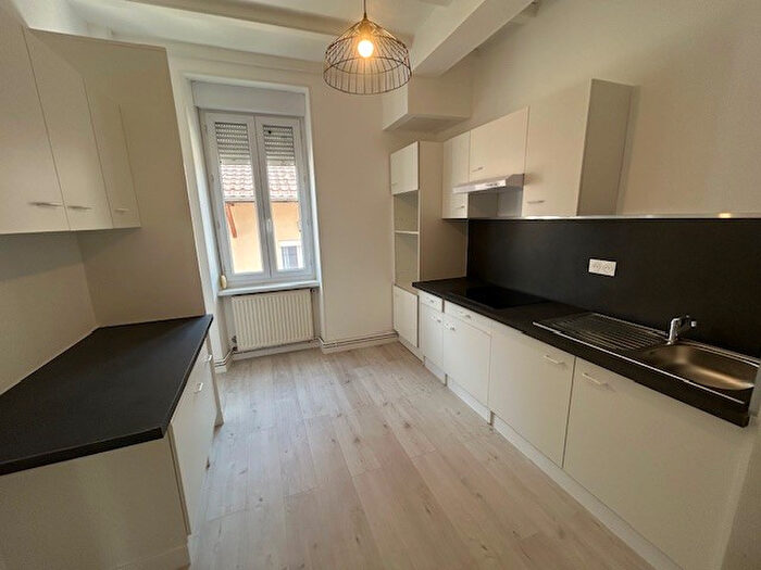 Appartement à louer - Le Creusot, Sud Est - 4 pièces - 3 chambres