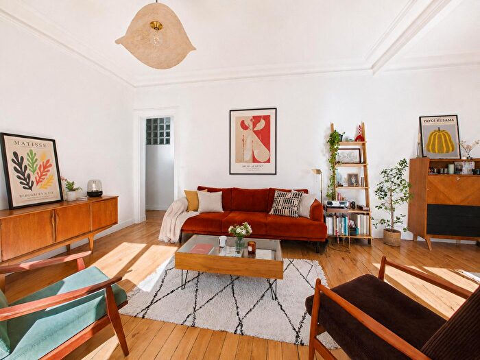 Appartement 3 pièces à Paris 17ème, Porte de Clichy, à vendre