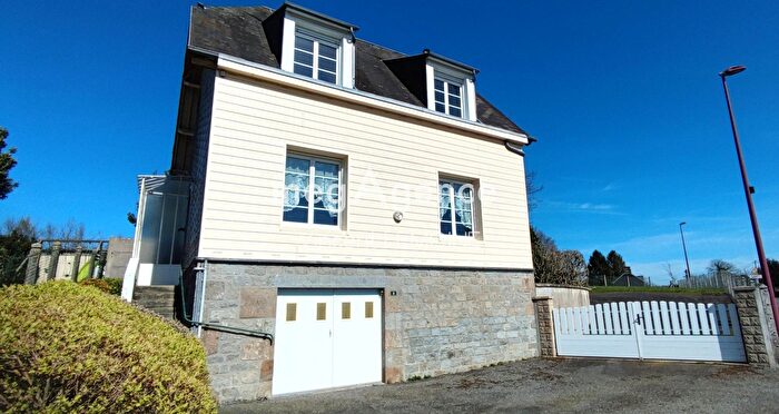 Maison à vendre - Perriers-en-Beauficel - 5 pièces - 2 chambres