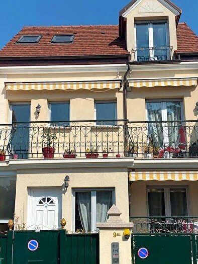 Maison 4 pièces à louer - Plateau Ouest, Suresnes