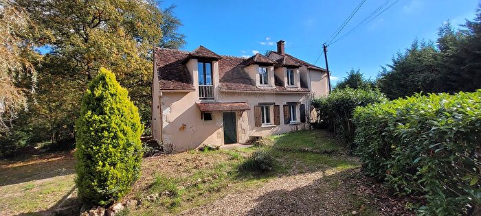 Maison à vendre - Saint-Vérain - 7 pièces - 3 chambres