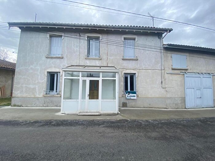 Chalain-dUzore - Maison 4 pièces à louer