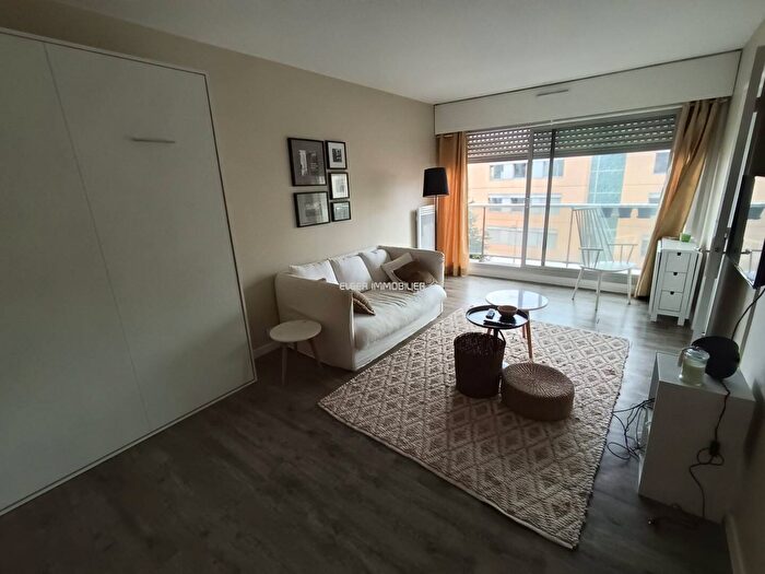 Appartement à louer - Vaugirard-Parc des Expositions, Paris ème arrondissement - 1 pièce