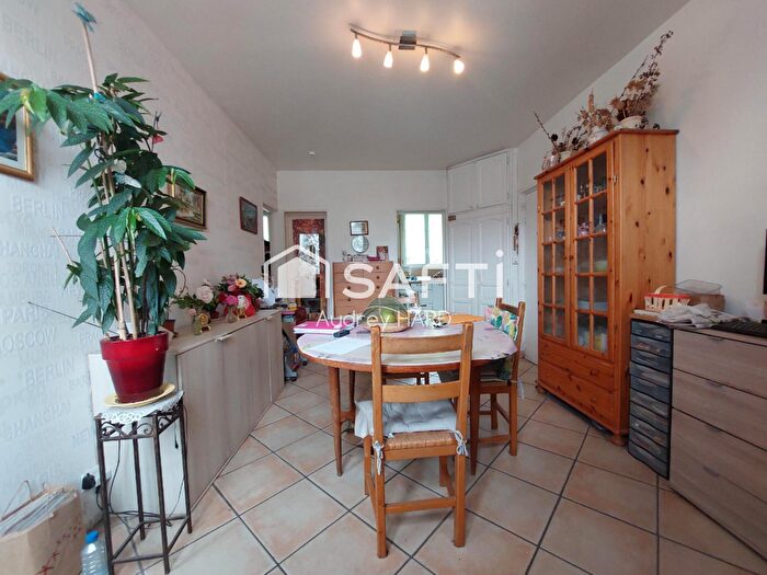 Appartement à vendre - Ivry-la-Bataille - 3 pièces - 2 chambres