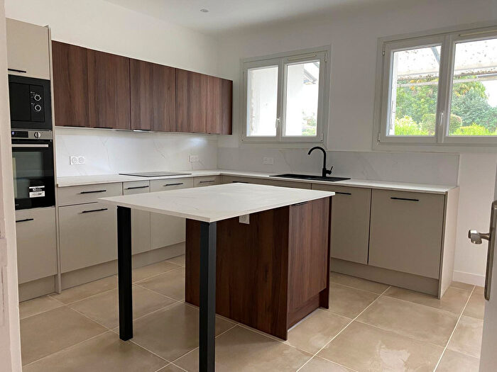 Maison à vendre - Cambo-les-Bains - 8 pièces - 6 chambres