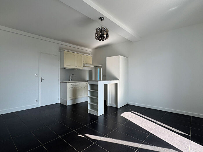 Appartement à vendre - Royan, Centre-ville - 2 pièces - 1 chambre