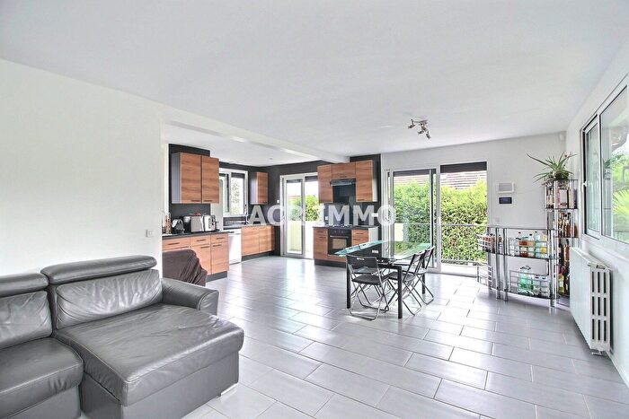 Maison 6 pièces à Andrésy, à vendre