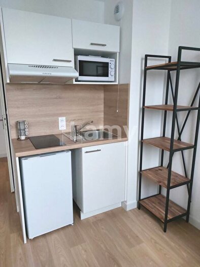 Appartement à louer - Fiacre-Chenault, Orléans - 1 pièce