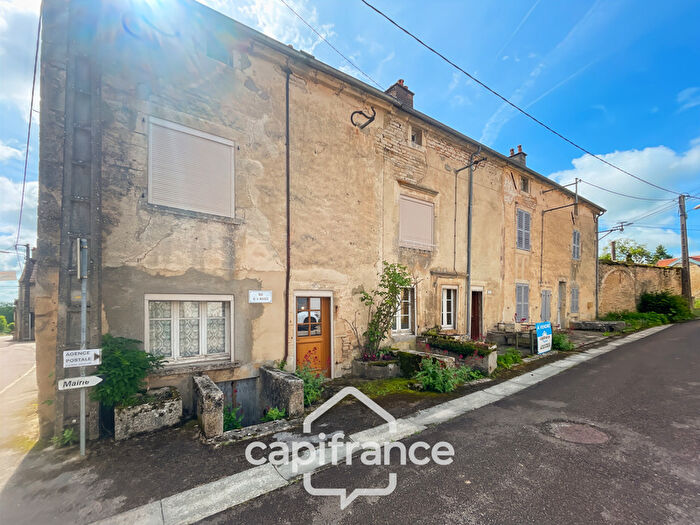 Maison à vendre - Baigneux-les-Juifs - 6 pièces - 3 chambres