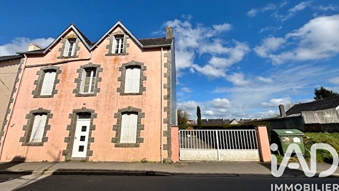 Maison à vendre - Plonévez-du-Faou - 6 pièces - 4 chambres