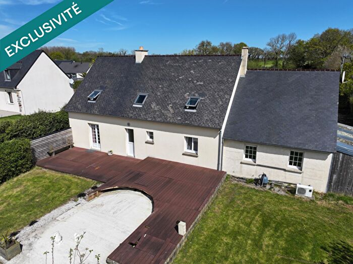 Maison à vendre - Saint-Sauveur-le-Vicomte - 6 pièces - 5 chambres