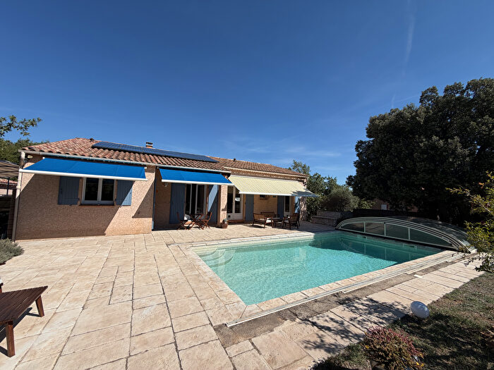 Maison 4 pièces à Régusse, à vendre