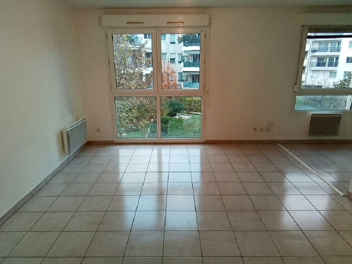 Appartement 2 pièces à Lyon 3ème, Monchat, à louer