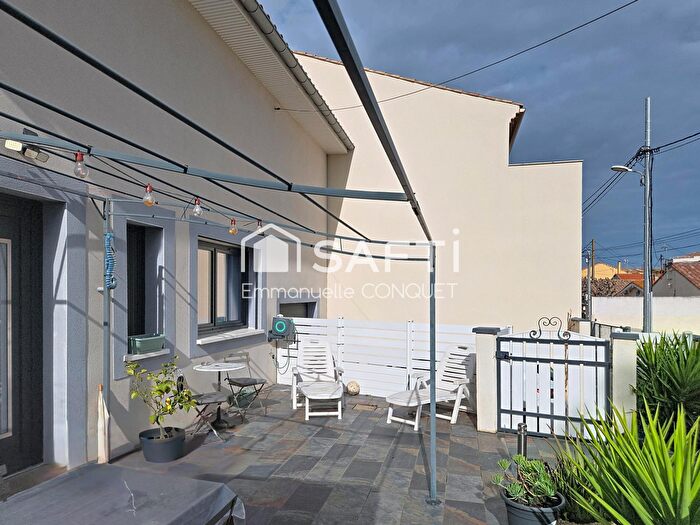 Maison à vendre - Valras-Plage, Centre-ville, Port, Pêcheurs - 7 pièces - 5 chambres