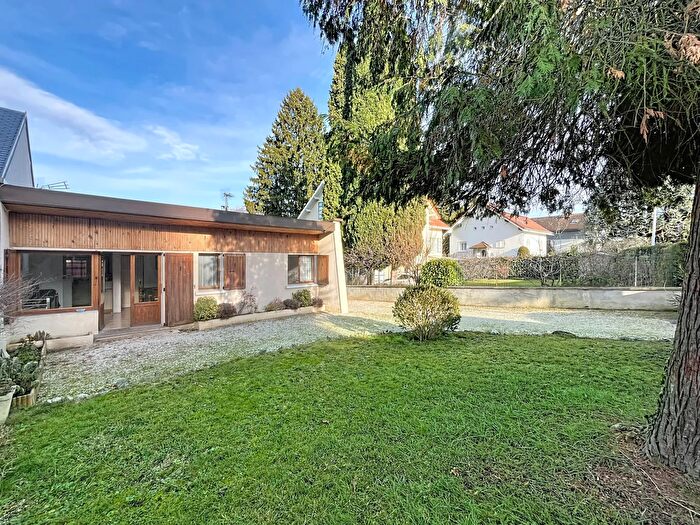 Maison à vendre - Chambéry, Centre-ville - 4 pièces - 2 chambres