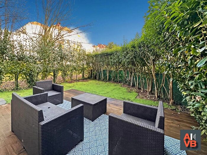 Appartement à vendre - Bussy-Saint-Georges - 3 pièces - 2 chambres