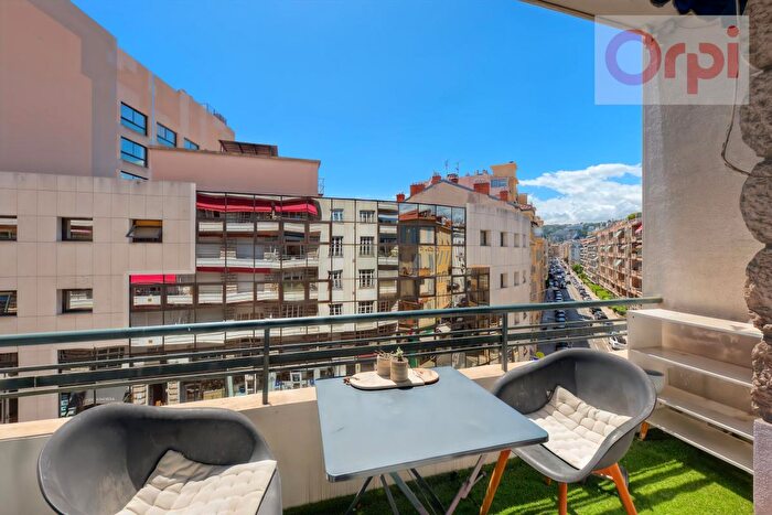 Appartement 4 pièces à Nice, Médecin, à vendre