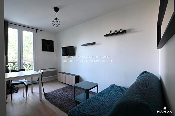 Clichy, Entrée de Ville - Appartement 2 pièces à louer