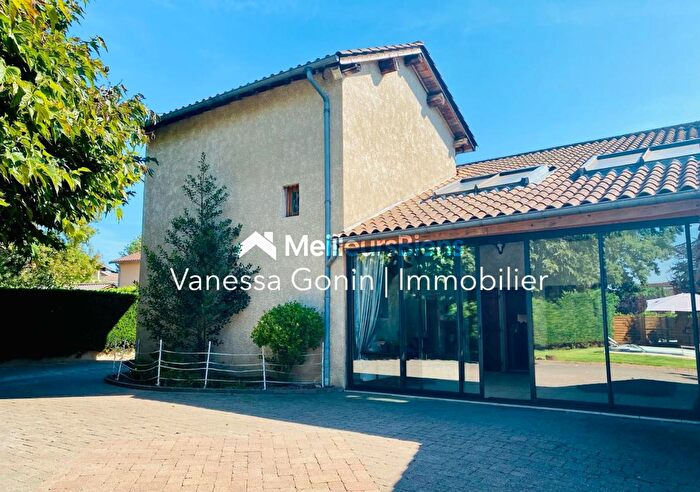 Maison à vendre - Fareins - 7 pièces - 5 chambres