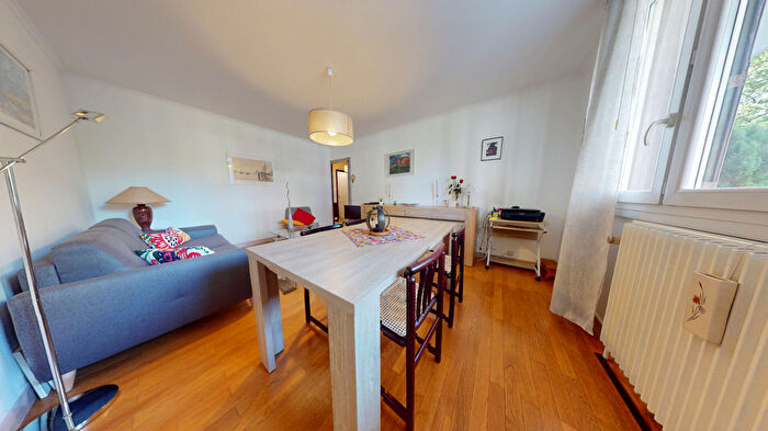 Grenoble, Eaux-Claires, Mistral : Appartement 2 pièces à vendre