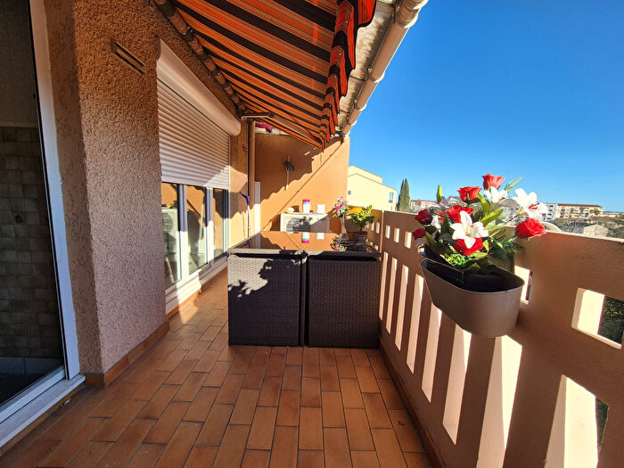 Appartement à vendre - Hyères, Centre-ville - 3 pièces - 2 chambres