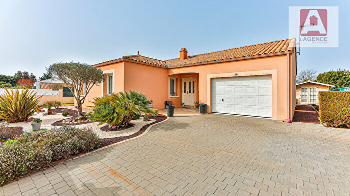 Maison à vendre - Saint-Hilaire-de-Riez, Centre-ville, Chaignaie, Poudroux - 4 pièces - 3 chambres