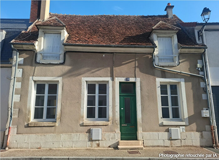Maison 6 pièces à vendre à Saint-Amand-Montrond