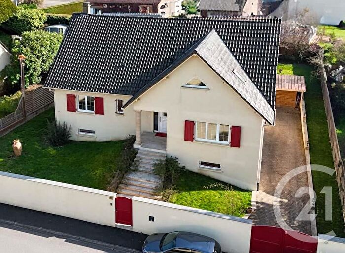 Maison 7 pièces à vendre à Bertrange