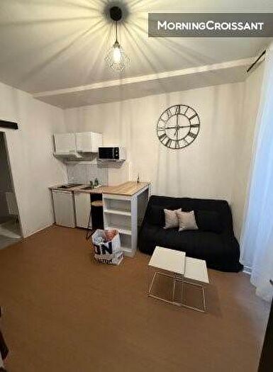 Appartement à louer - Charles de Gaulle, Cahors - 1 pièce