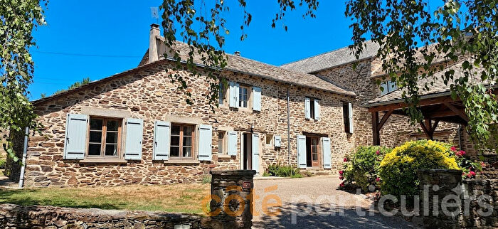 Auriac-Lagast : Maison 4 pièces à louer