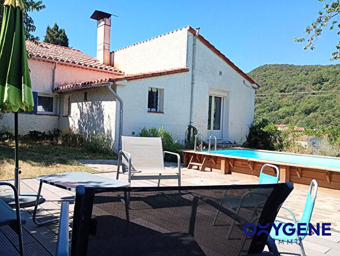 Maison à vendre - Reynès - 5 pièces - 4 chambres