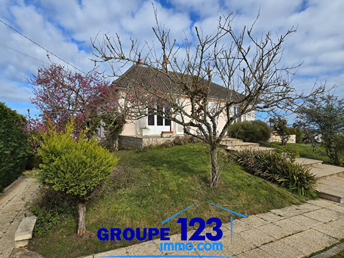 Maison à vendre - Venoy - 4 pièces - 3 chambres